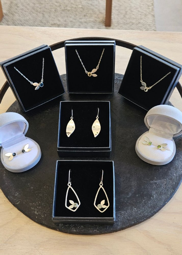 A Selection of Beautiful pieces available at the tour : Southern Art ...